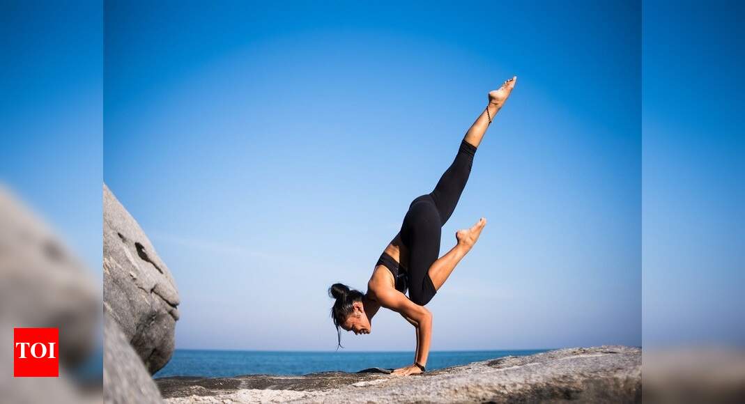 Yoga pants for women for a comfortable movement of legs - Times of India