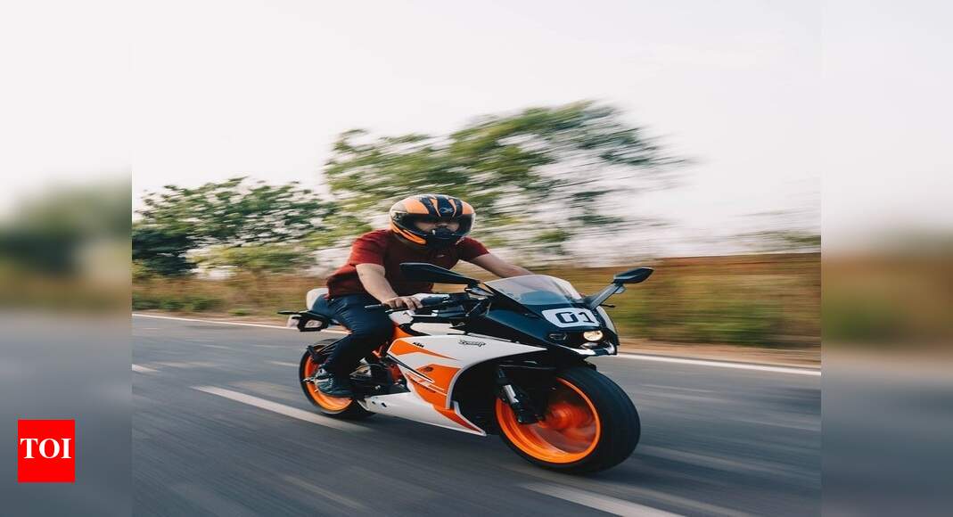 Full face graphic helmets for stylish bikers - Times of India