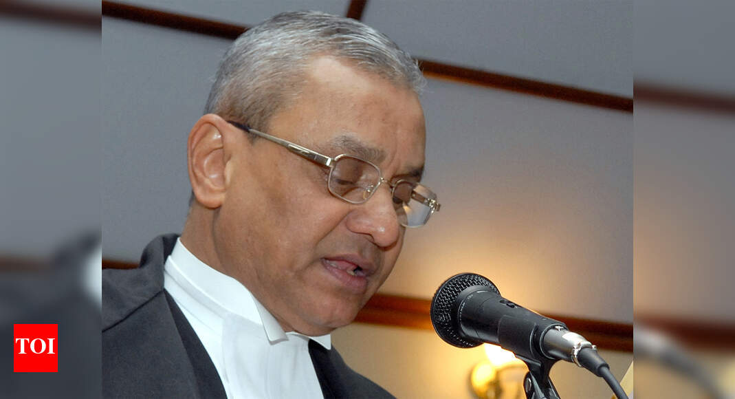 Justice Verma lashes out at HCA office-bearers for questioning his ...