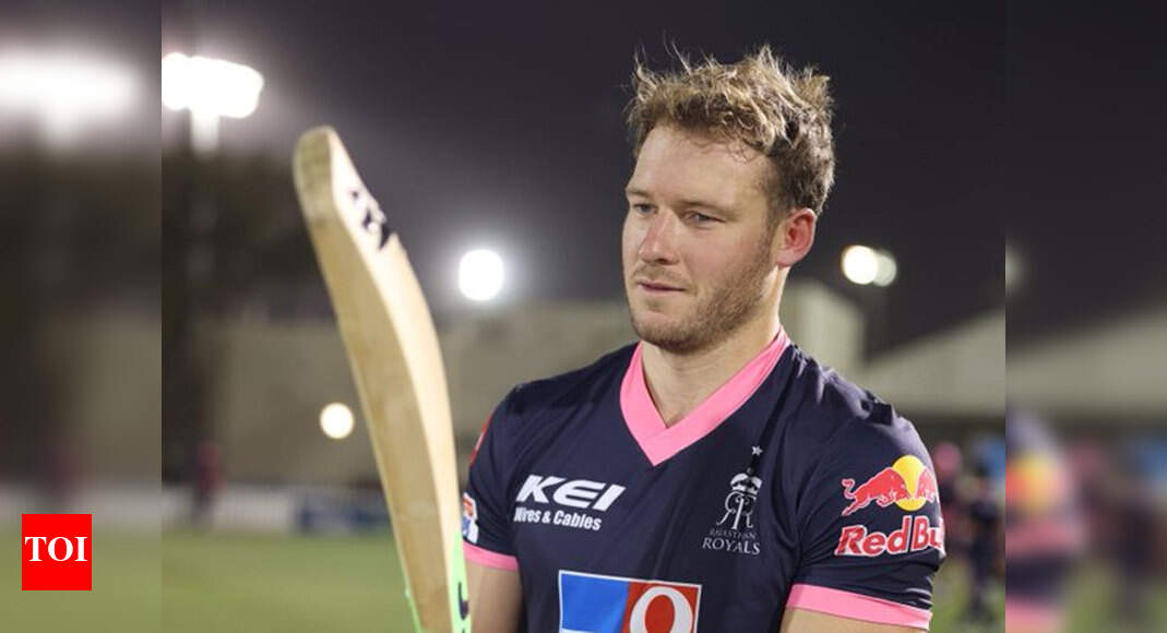 Great view to see someone jumping off plane to deliver RR jerseys, says ...