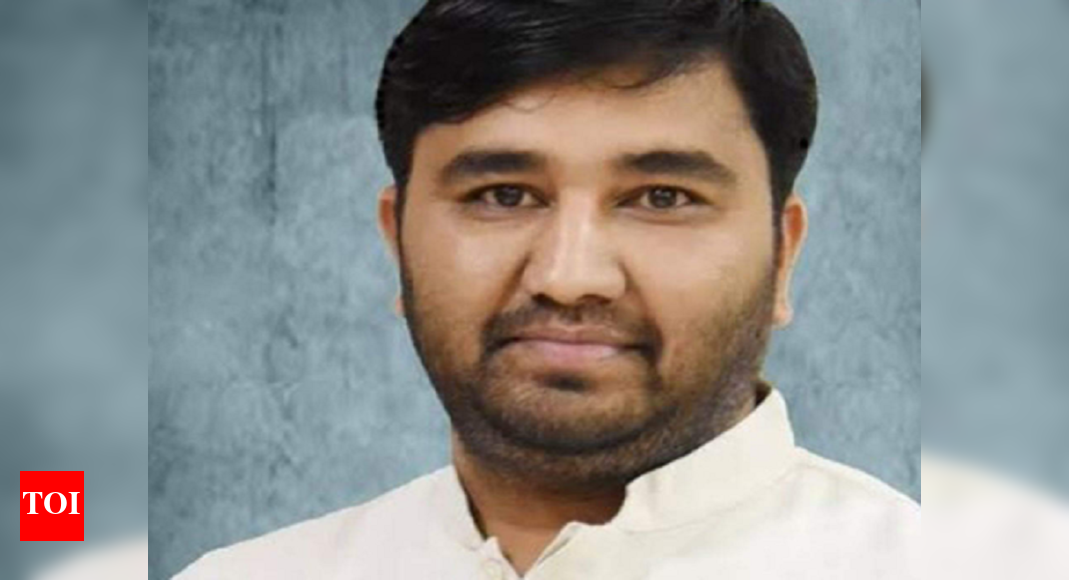 Maharashtra: BJP neta demands reopening of places of worship | Mumbai ...