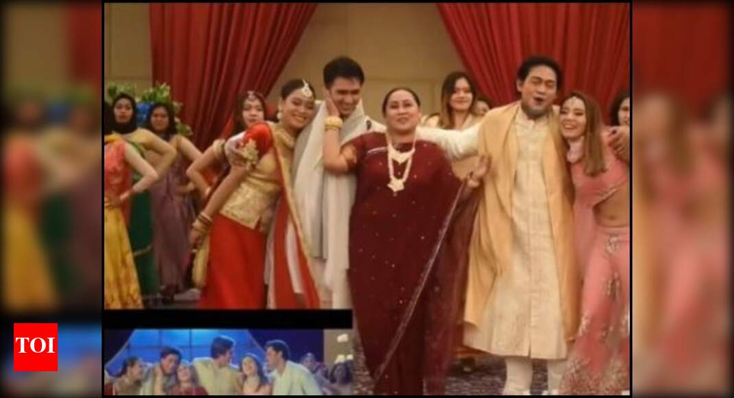 Indonesian fans recreate Kareena Kapoor Khan, Hrithik Roshan, Shah Rukh ...