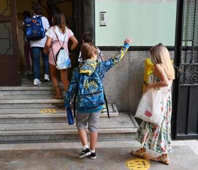 Millions return to school in Italy after coronavirus closure - Times of ...