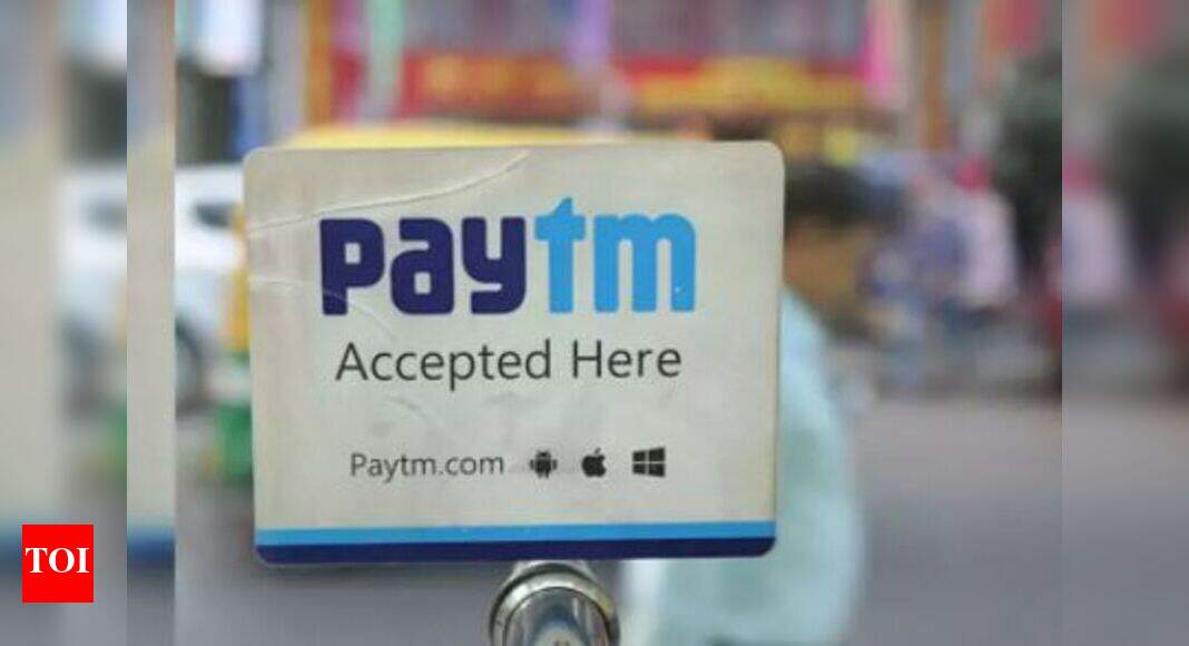 Paytm gets Sachin Tendulkar to bat for game app - Times of India