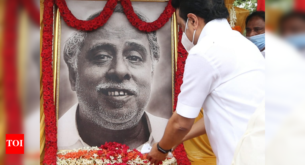 Annadurai birth anniversary: This is how DMK and AIADMK pay tributes to ...