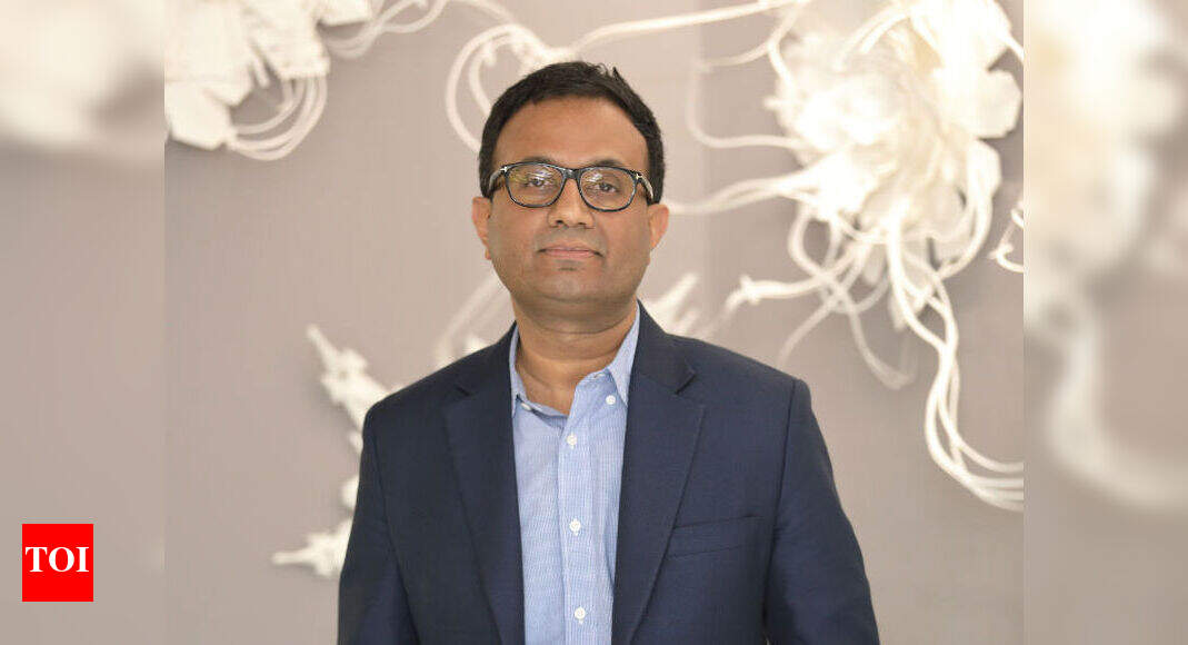 Facebook India: Facebook launches programmes for Indian small biz ...