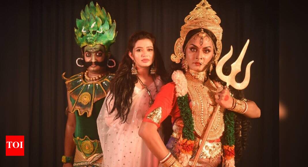 Ena Saha stars in a Mahalaya musical short | Bengali Movie News - Times ...
