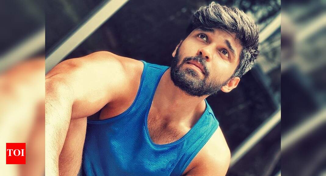 Not 'Chiyaan 60', a surprise from Dhruv Vikram's next on his birthday ...