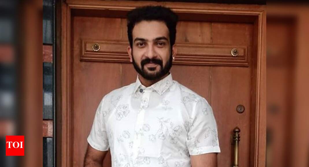 Actor Raghu gives a glimpse of his birthday celebration; take a look ...