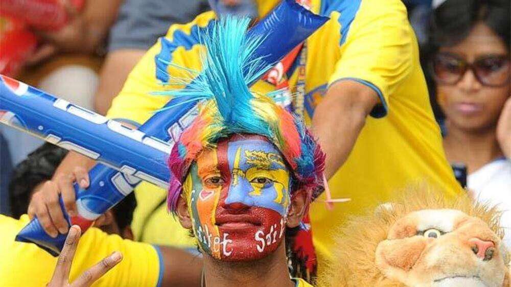 Colourful fans in Colombo | The Times of India