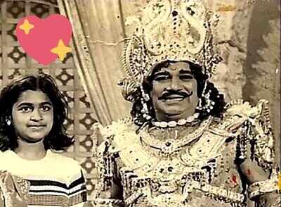 Radikaa Sarathkumar remembers MR Radha on his death anniversary | Tamil ...