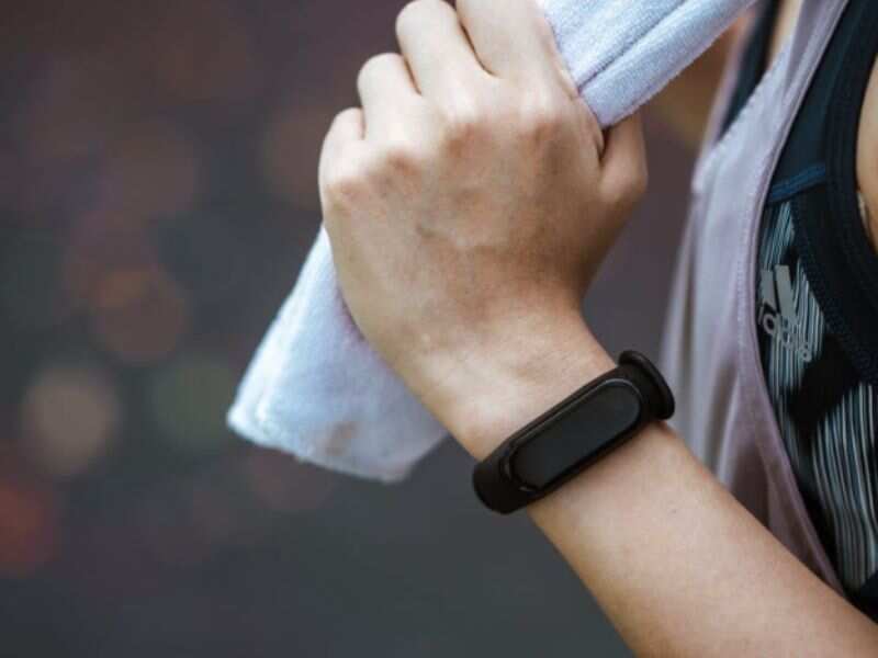 These 16 sensors in smartwatches, fitness bands help in measuring heart ...
