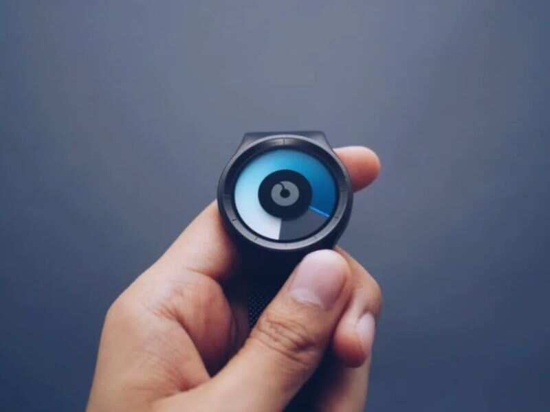 These 16 sensors in smartwatches, fitness bands help in measuring heart ...