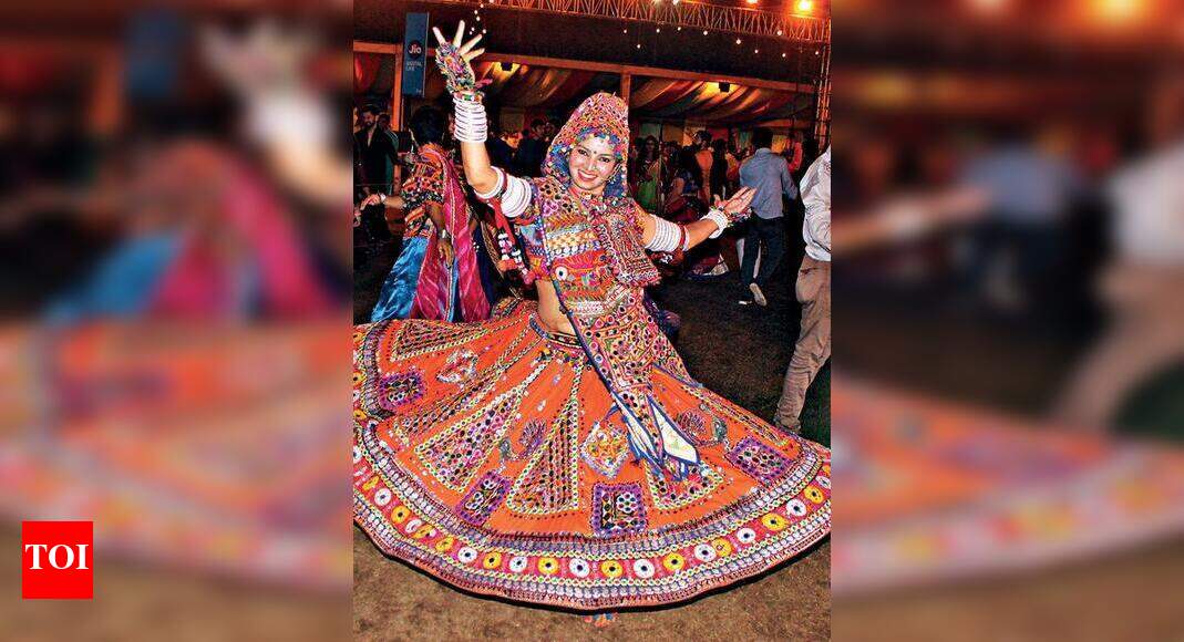 Coronavirus strikes discordant note for Vadodara garba singers ...
