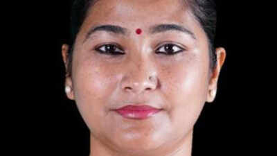 Arambagh MP demands release of pending dues to Bengal | Kolkata News ...