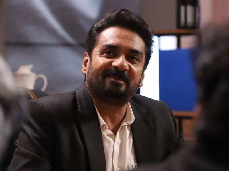 Neeyum Njanum actor Shiju clears the air on rumours of him testing ...