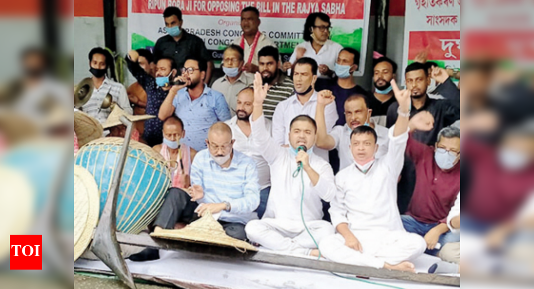 Assam Congress protests farm bills, suspension of MPs | Guwahati News ...