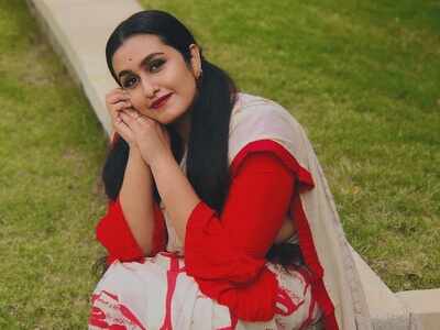 Kavitha Nair bags Kerala State Television Award; thanks team ...