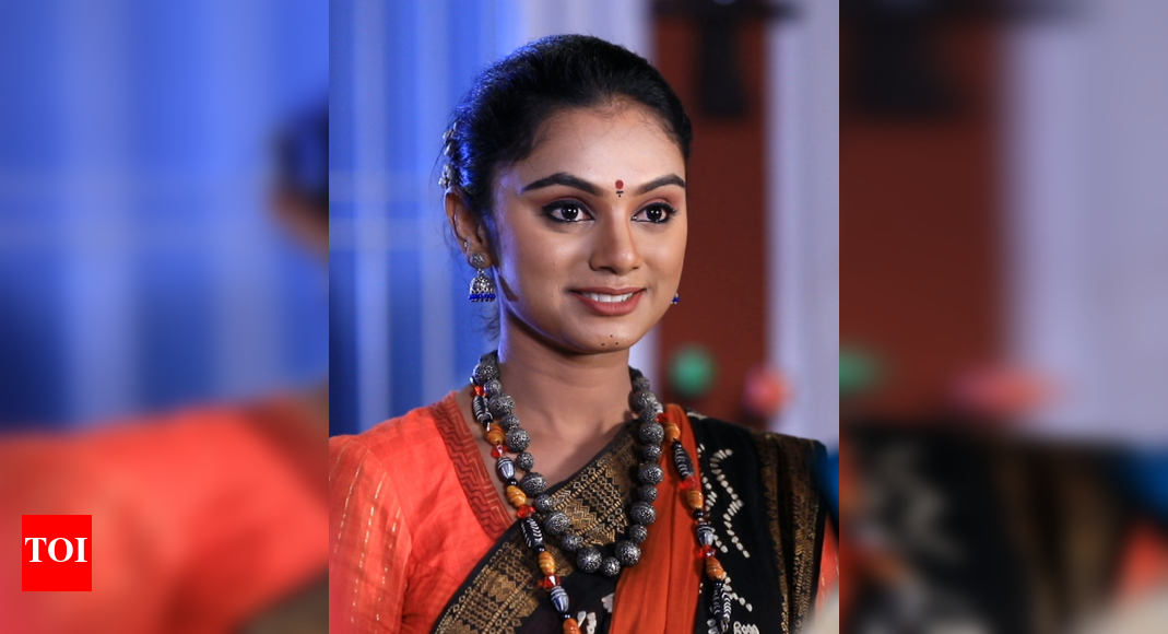 Chitrashree enters the serial Aakruthi, as Bhairavi - Times of India