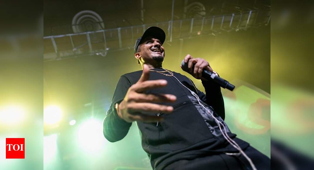Rapper Divine out with new track titled 'Punya Paap' | English Movie ...