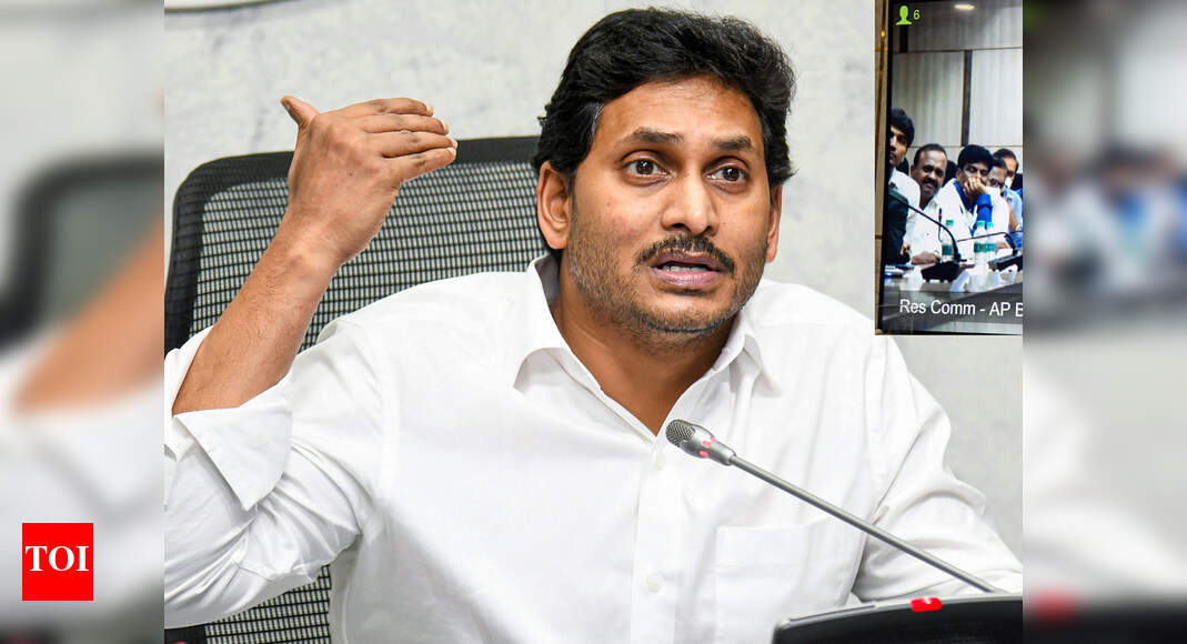 Andhra CM seeks Rs 17,060 crore 'dues' from Centre, continued support ...