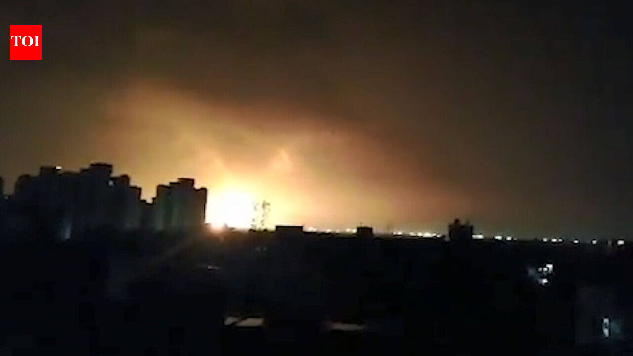 ONGC fire: Massive fire engulfs Hazira plant after 3 blasts in Surat