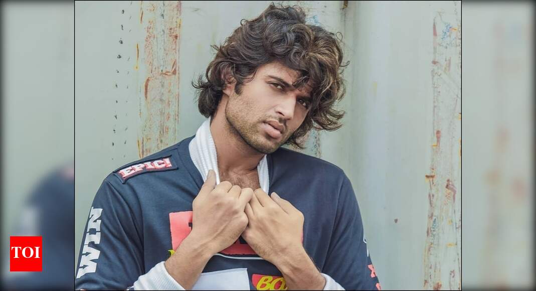 BUZZ: Vijay Deverakonda’s Bollywood debut with Abhishek Kapoor on ...
