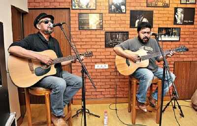 What kept Anjan Dutt and Neel Dutt busy during lockdown? | Bengali ...