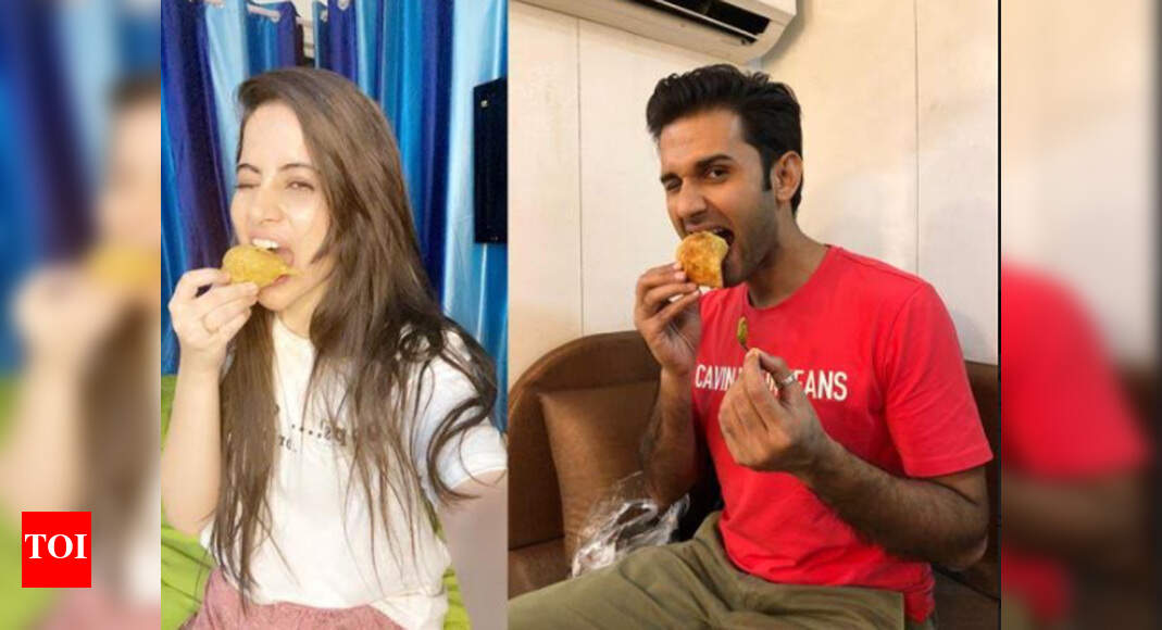 'Setwala Samosas' a hot favourite with the Aye Mere Humsafar cast - Times of India