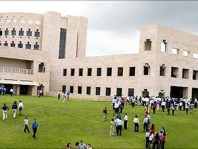 ISB-Hyderabad campus expansion at Rs 450 crore gets green nod ...