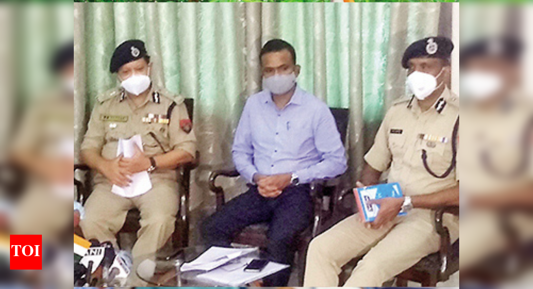 Job scam: 2 groups led by ex-DIG, BJP leader in focus | Guwahati News ...