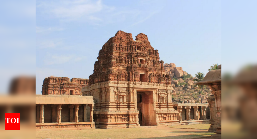 Hampi to soon get diesel buggy train | Hubballi News - Times of India