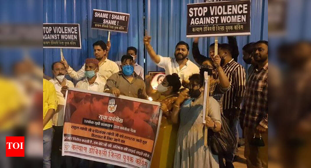 Maharashtra: Youth Congress workers in Kalyan protest against Hathras ... Maharashtra: Youth Congress workers in Kalyan protest against Hathras ...