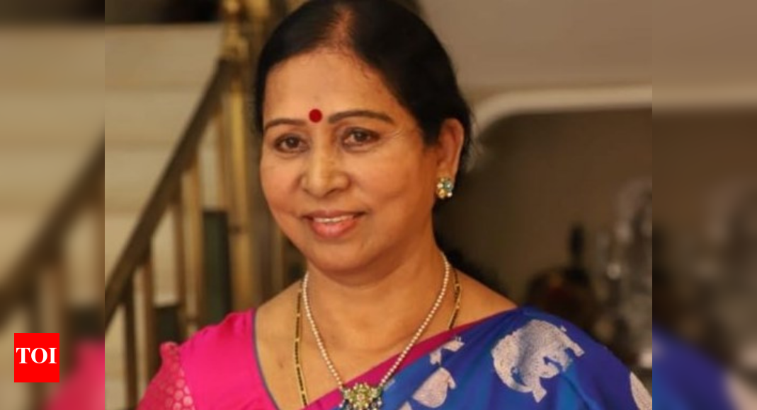 Aruna Kumari quits as TDP politburo member | Vijayawada News - Times of ...