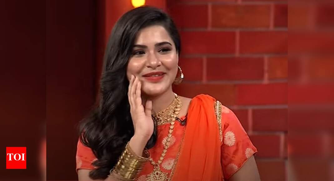 BB Telugu 3 fame Ashu Reddy makes her Jabardasth debut; watch promo - Times of India