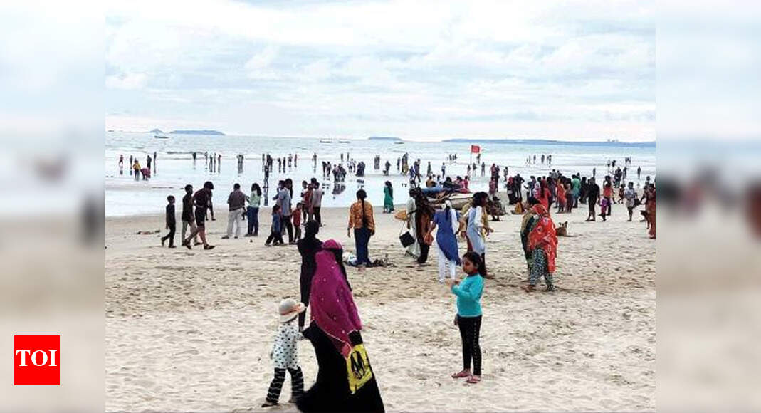 Long weekend sees domestic tourists rushing to Goa | Goa News - Times ...