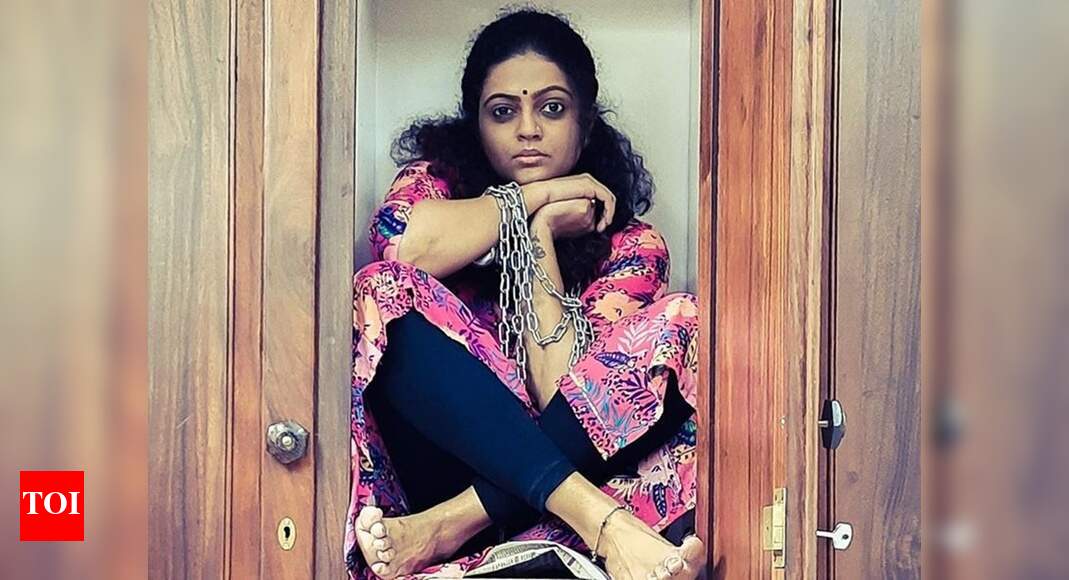 Aswathy Sreekanth shares a hilarious BTS video from the sets of ...