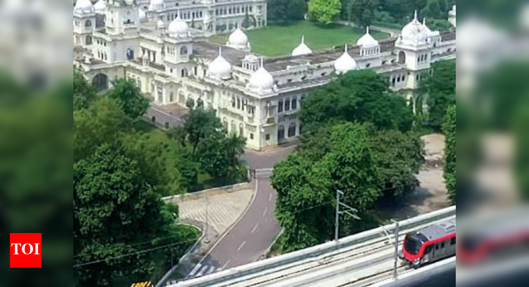 Take a virtual heritage walk on Lucknow university campus with online ...