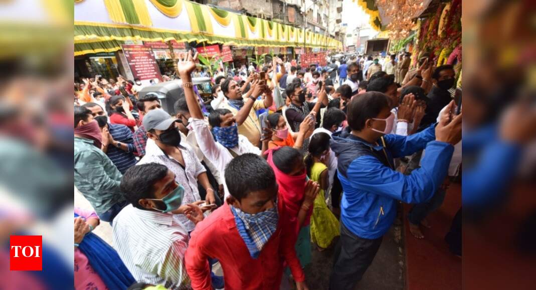 Worry over ‘super-spreader’ events as officials brace for festival ...