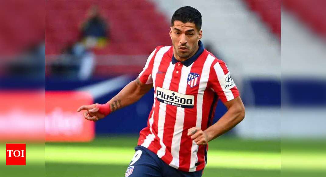 Suarez cried over treatment in final days at Barcelona | Football News ...