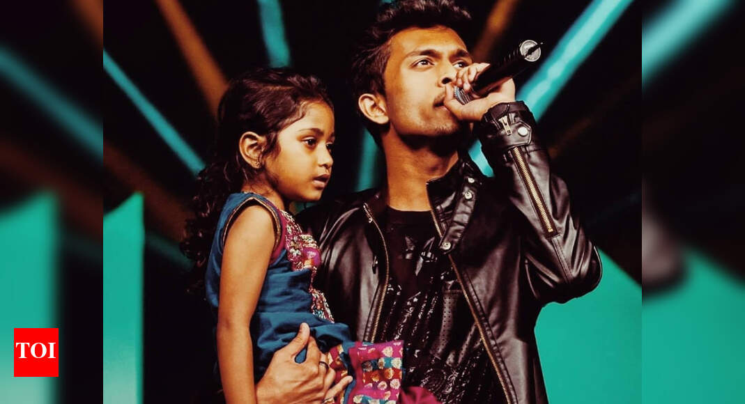 Teejay’s photo with this little fan is winning hearts online | Tamil ...