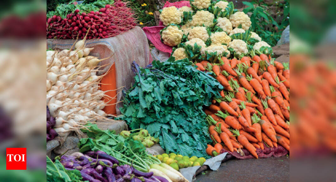 Pune: Veggies costly, pulse prices also soar ahead of festivals | Pune News - Times of India