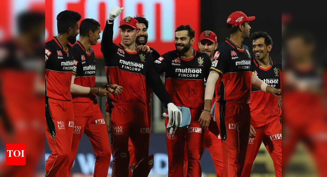 Watch: Virat Kohli's RCB hail AB de Villiers in dressing room talk post ...