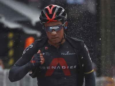 Ecuador's Jhonatan Narvaez wins Giro d'Italia 12th stage | More sports ...