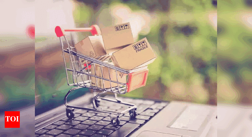 Tech-savvy Indian teens are stuck paying with cash: Survey - Times of India