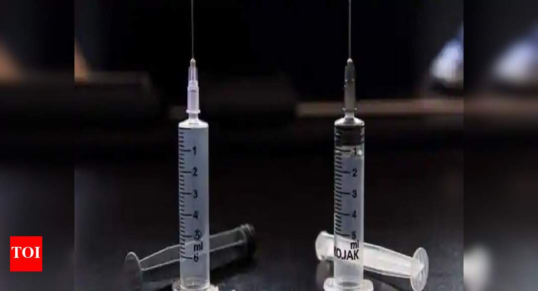 UNICEF to stockpile half a billion syringes by year-end to prepare for ...