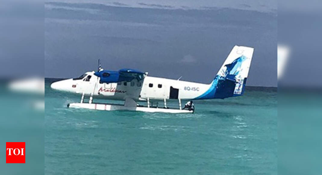 Seaplane to be used for Sabarmati-Statue of Unity flights takes off ...