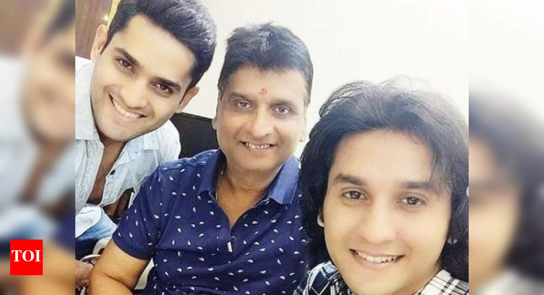 Mandar Jadhav aka Jaideep wishes father Subhash Jadhav on his birthday ...