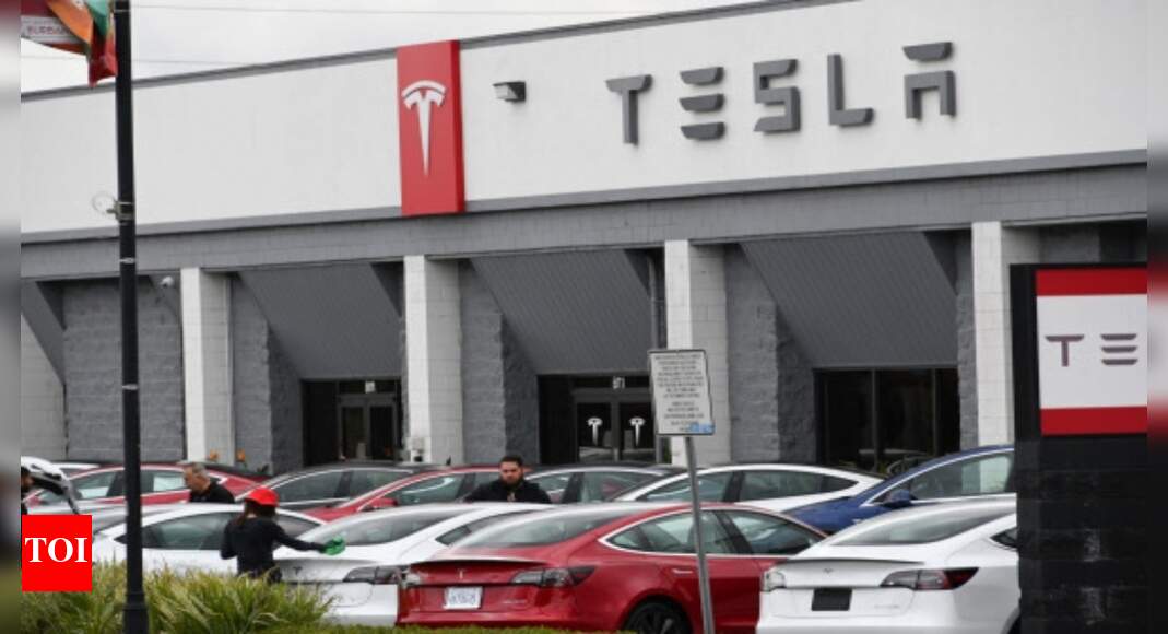 Tesla exports made in China Model 3 sedans to Europe for first time ...