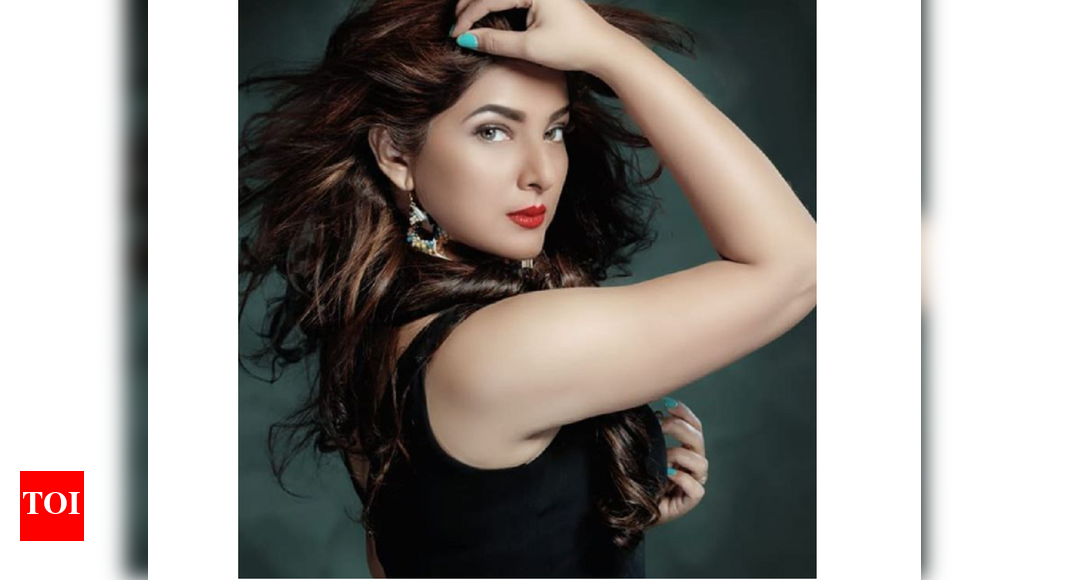 Smrity Sinha shares a stunning picture from her latest photoshoot ...